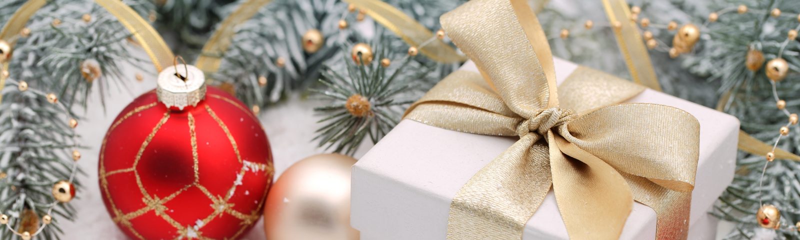 cropped-podarok-korobka-korobochka.jpg – Welcome to AIWW